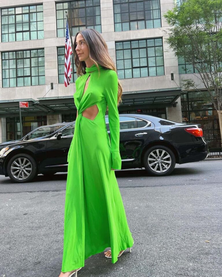 Arielle Charnas Net Worth 2022| Age, Career, Husband, And Wikipedia ...