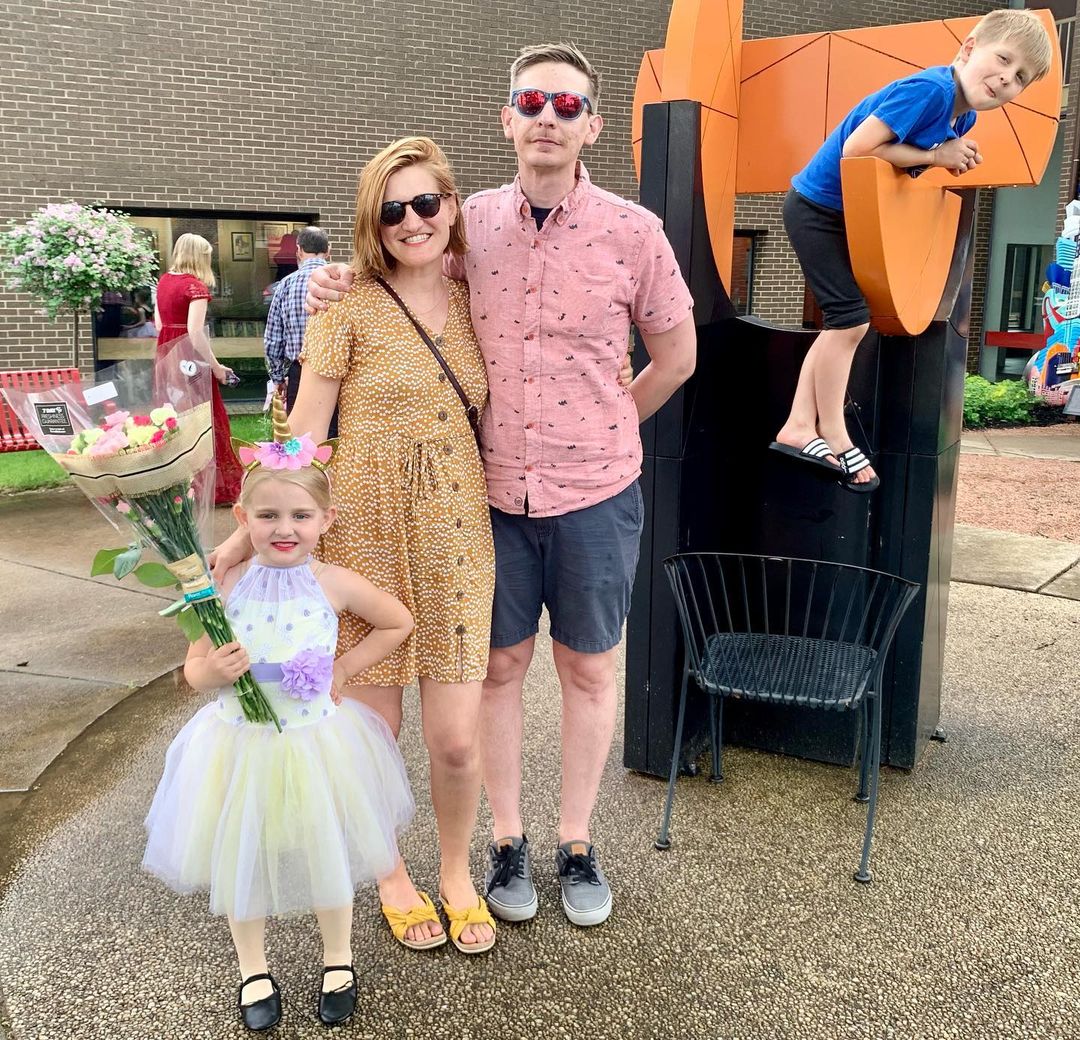 Angie Schmitt Net Worth 2022 | Career, Age, And Husband - The Famous Things