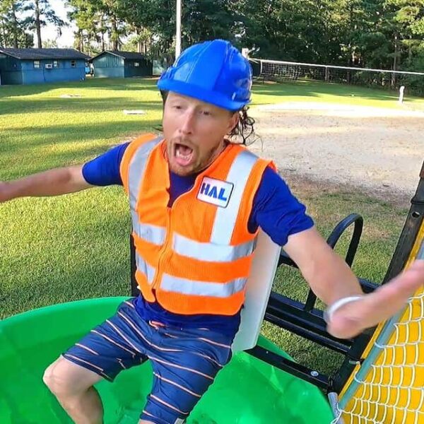 Handyman Hal Net Worth 2022| Age, YouTube And Marriage - The Famous Things